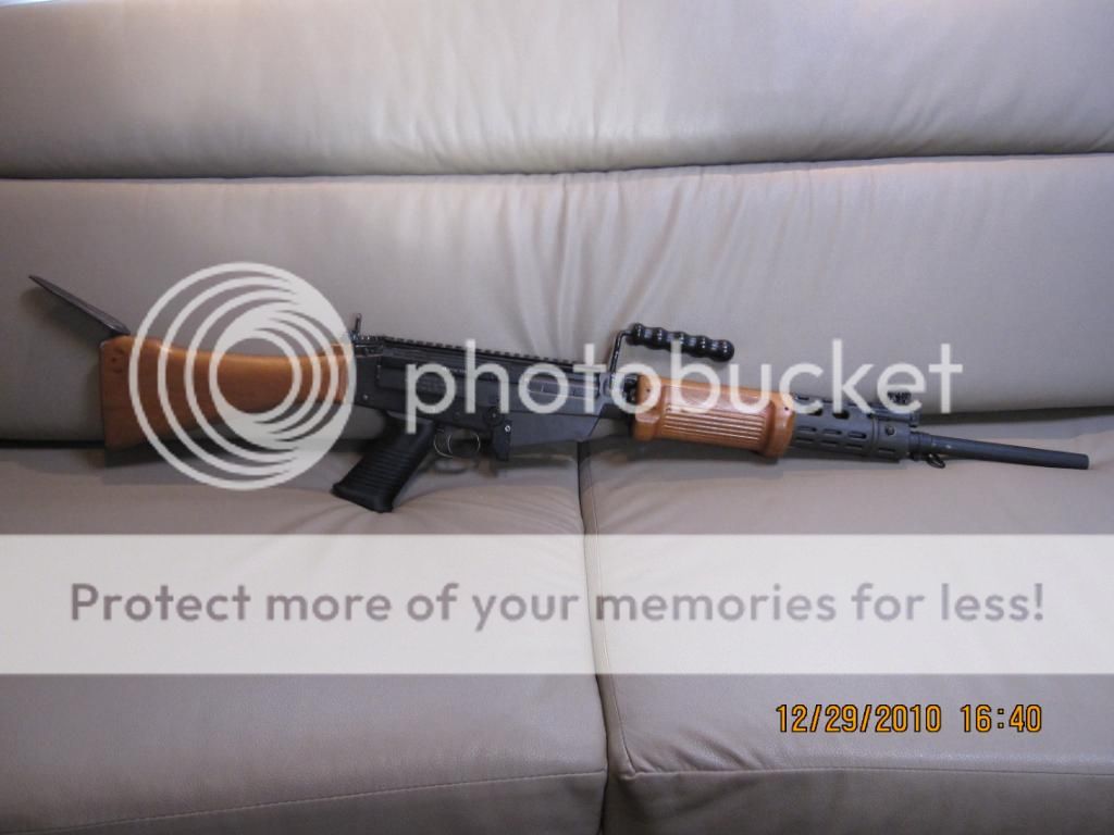 SOLD -- Concept Race Pistol -- IZZY FAL -- UZI Pistol - Calguns.net