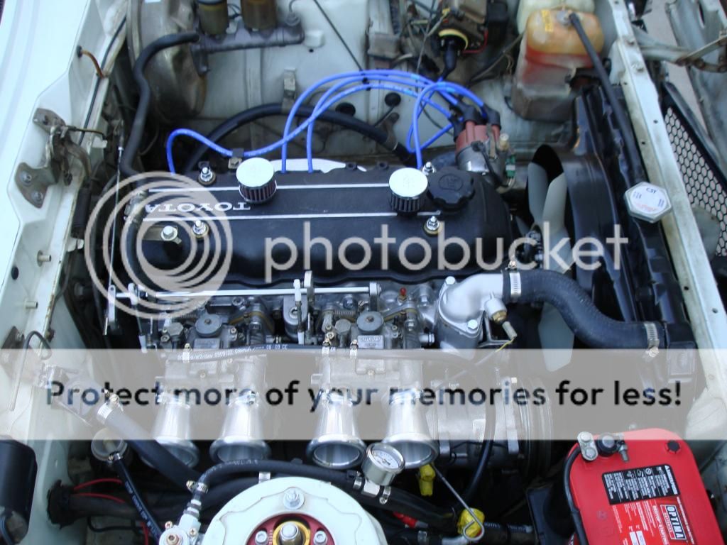 RA29 with 20R. Side draft carbs wit A/C - 1stGenCelica.com